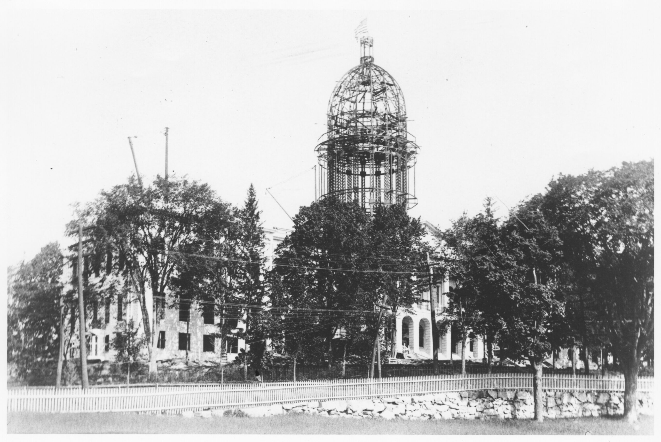 15: Building Exterior – Maine State House